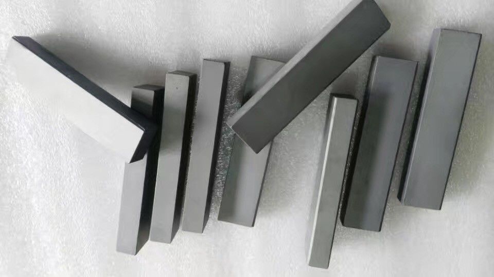 Cemented Tungsten Carbide Wear Strips , Carbide Rectangular Strips OEM ...